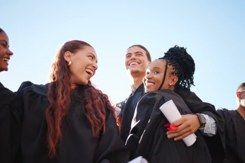 Merit-Based vs. Need-Based Scholarships: What’s the Difference? | USA ...